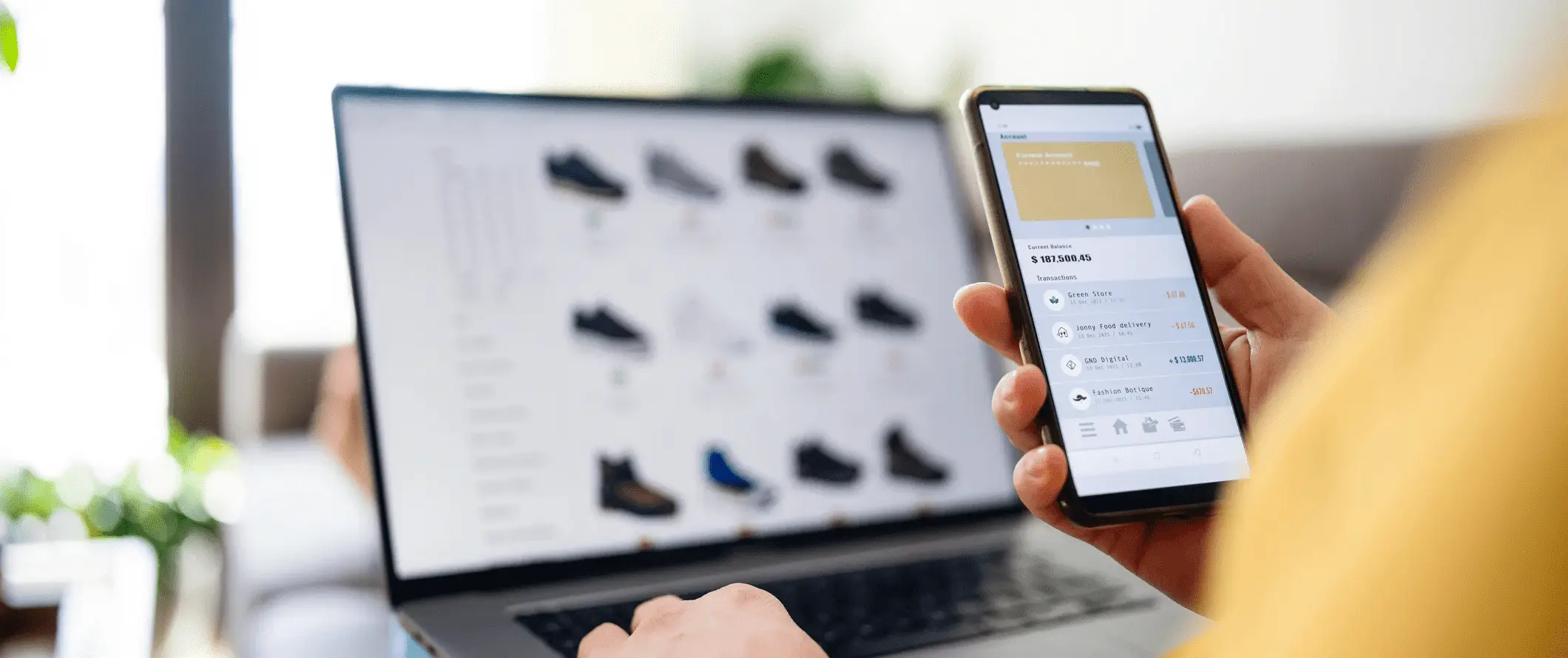 Five Innovative Strategies to Elevate Retail Contact Centers | [24]7.ai